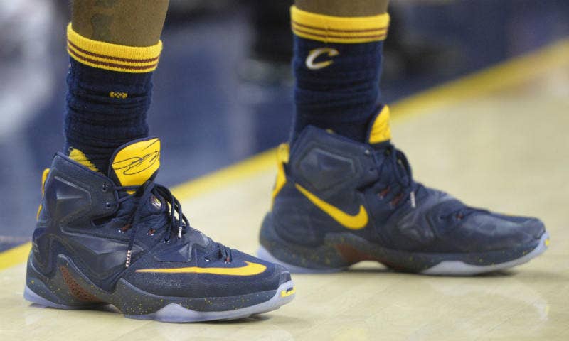 Lebron 10 Navy Blue And Yellow