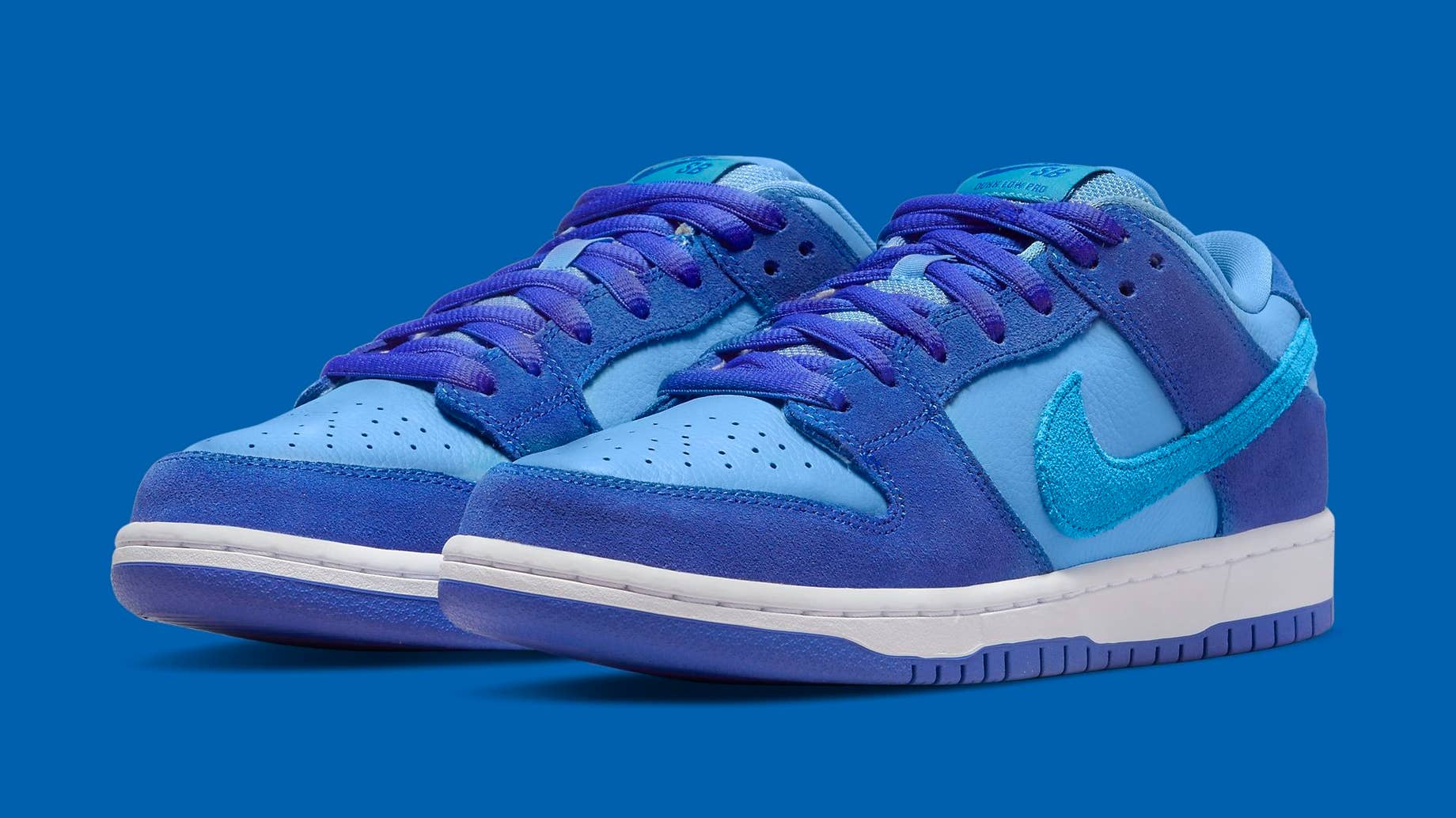 Official Look at the 'Blue Raspberry' Nike SB Dunks | Complex