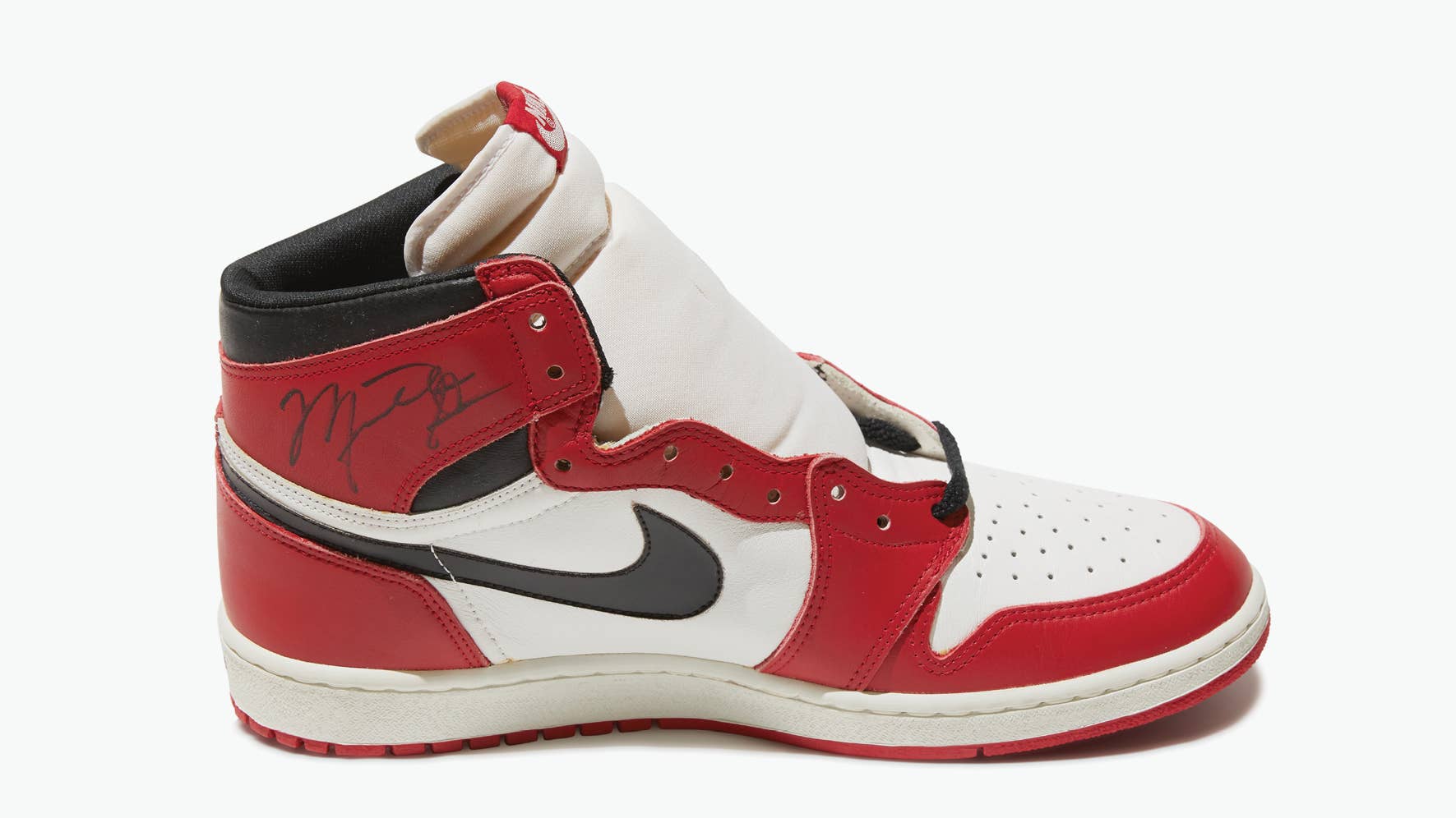 Sneaker Convention Selling Collection of Rare Nikes | Complex