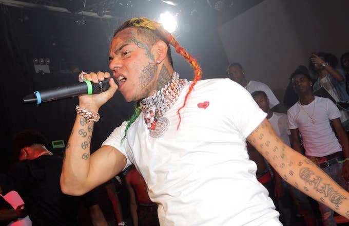 6ix9ine's Former Manager Allegedly Stole $2.2 Million From the Rapper ...