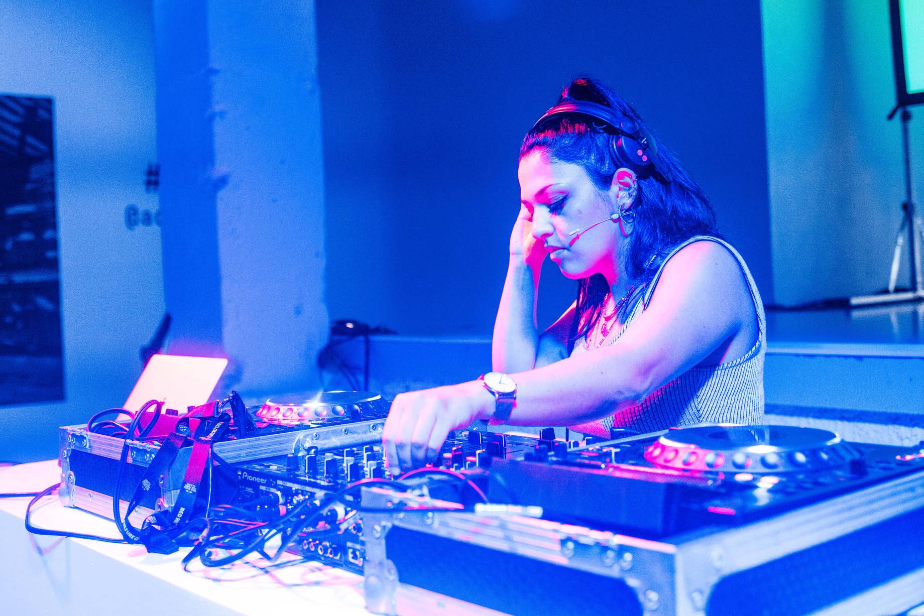 Amy Becker Inspired the Next Wave of DJs with a Workshop at the EQT ...