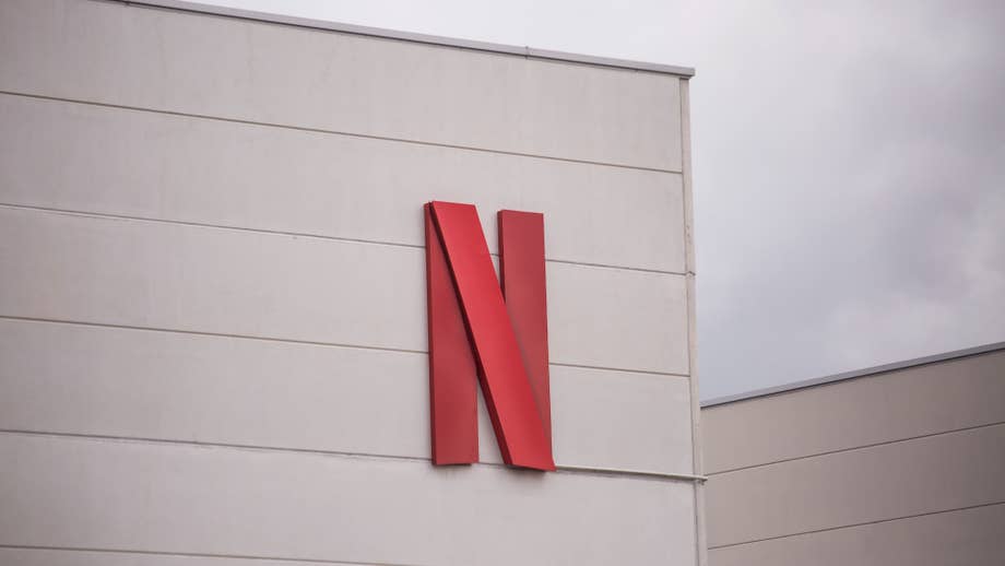 3 Former Netflix Employees Accused of Making $3.1 Million Off Insider ...