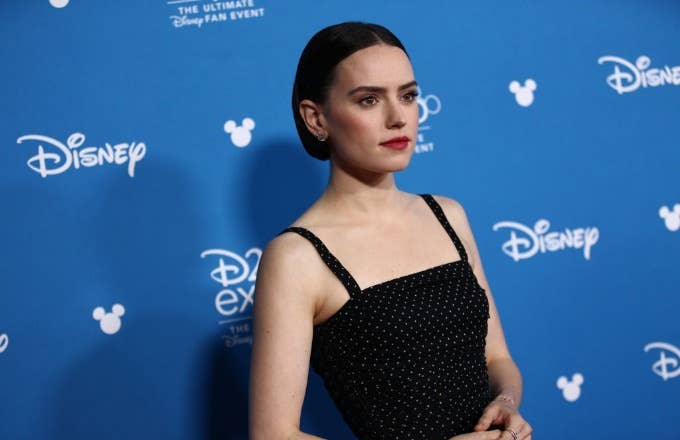 Daisy Ridley Teases More Info on Rey's Parents to Be Revealed in 'The ...