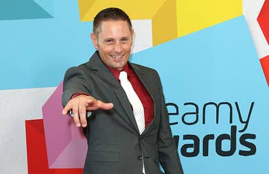 YouTuber Known as ‘King of Random’ Dead at 38 in Paragliding Accident ...