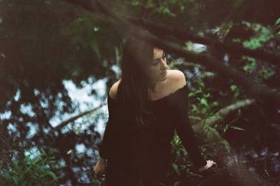 Premiere: Lyves Adds An Electronic Edge To Her Powerful Minimalism On ...