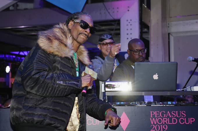 Snoop Dogg Accuses 6ix9ine of Being a Snitch | Complex