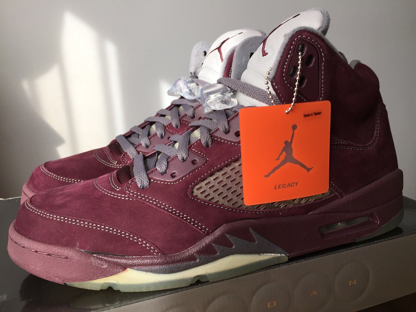 20 Deadstock Air Jordans from the 2000s You Can Grab on Ebay Right Now ...