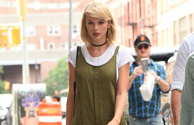 Taylor Swift Details Alleged Sexual Assault By Radio DJ in New ...