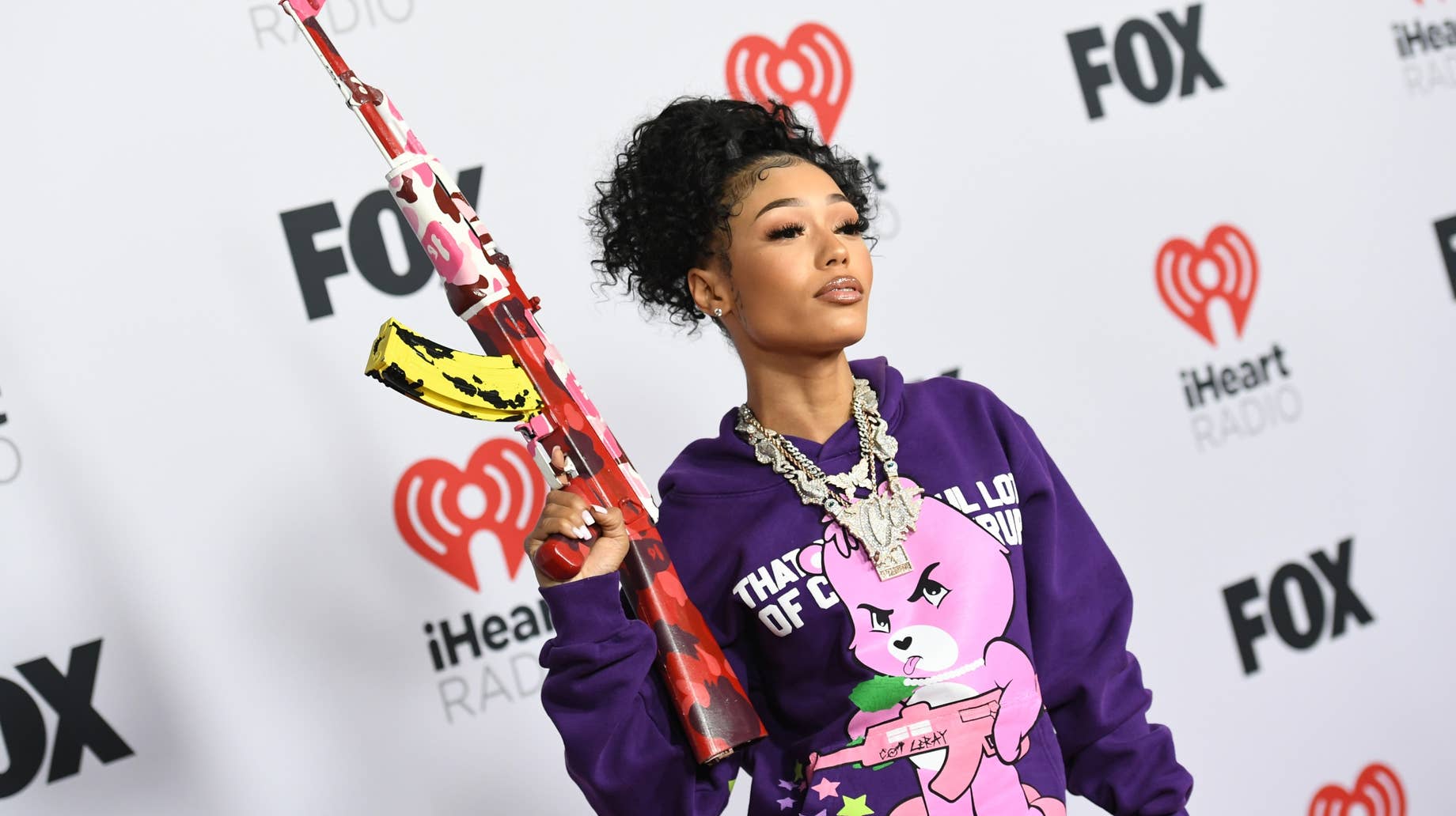 Coi Leray Airs Out Benzino, Says Father Threatened Her and Her Mom Over ...