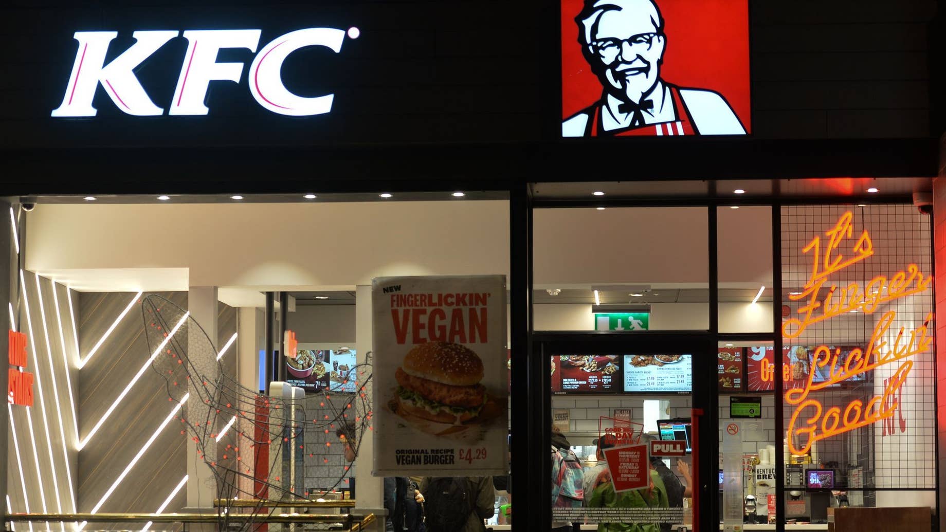 Two Alleged Gang Associates Arrested After Trying to Smuggle Car Full ...