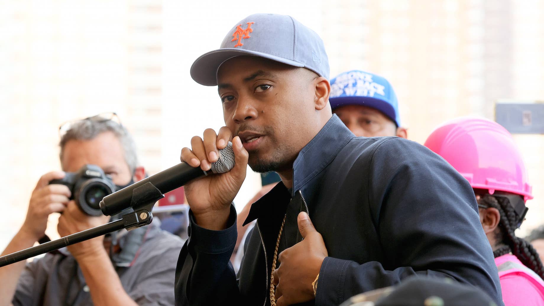 Nas Disses 2Pac on Unreleased Track That Recently Surfaced | Complex