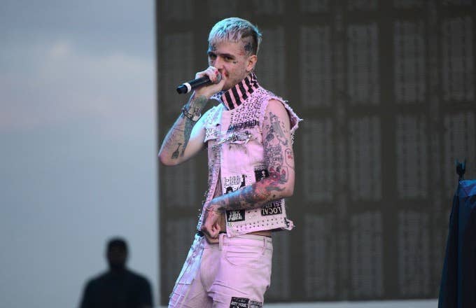 Lil Peep Fans Hold Worldwide Memorial Events on Anniversary of Death ...