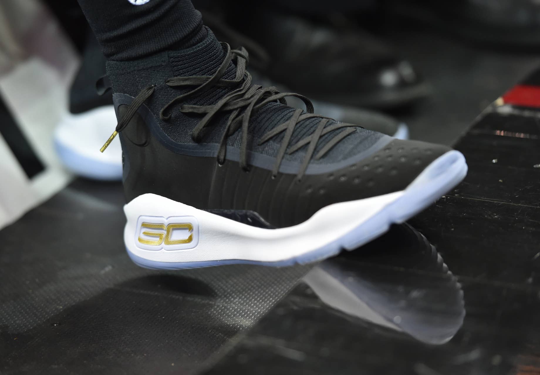 Steph Curry Debuts Another Under Armour Curry 4 | Complex