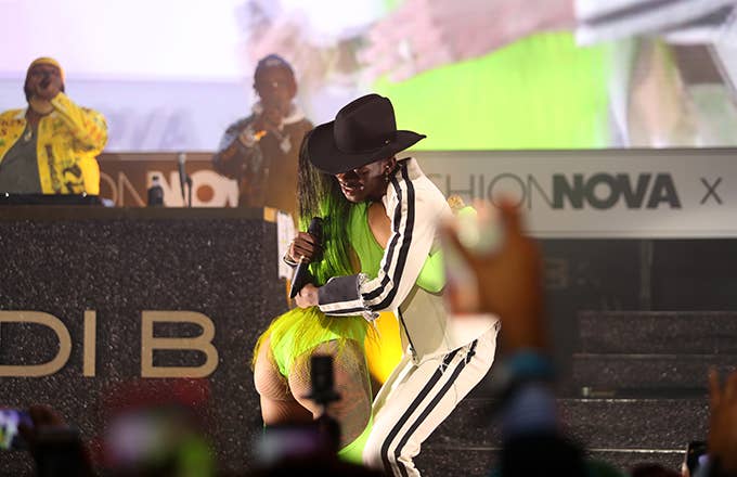 Watch Cardi B Perform "Old Town Road" With Lil Nas X | Complex
