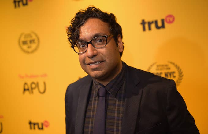 'The Simpsons' Dismisses Apu Stereotype Controversy, Asks 'What Can You ...