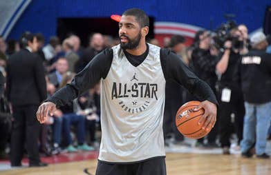 Fans Got Hyped Over That Behind-the-Back Fake by Kyrie Irving at the ...