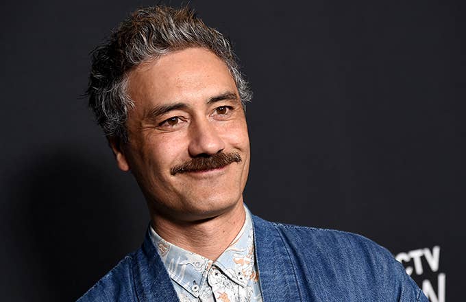 Director Taika Waititi Says ‘Star Wars’ Show ‘The Mandalorian’ Closer in Tone to OG Trilogy ...