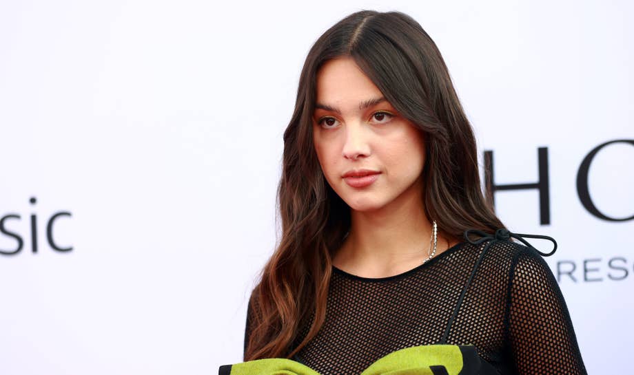 Olivia Rodrigo Explains Her Decision to Not Headline Arenas on 'Sour ...