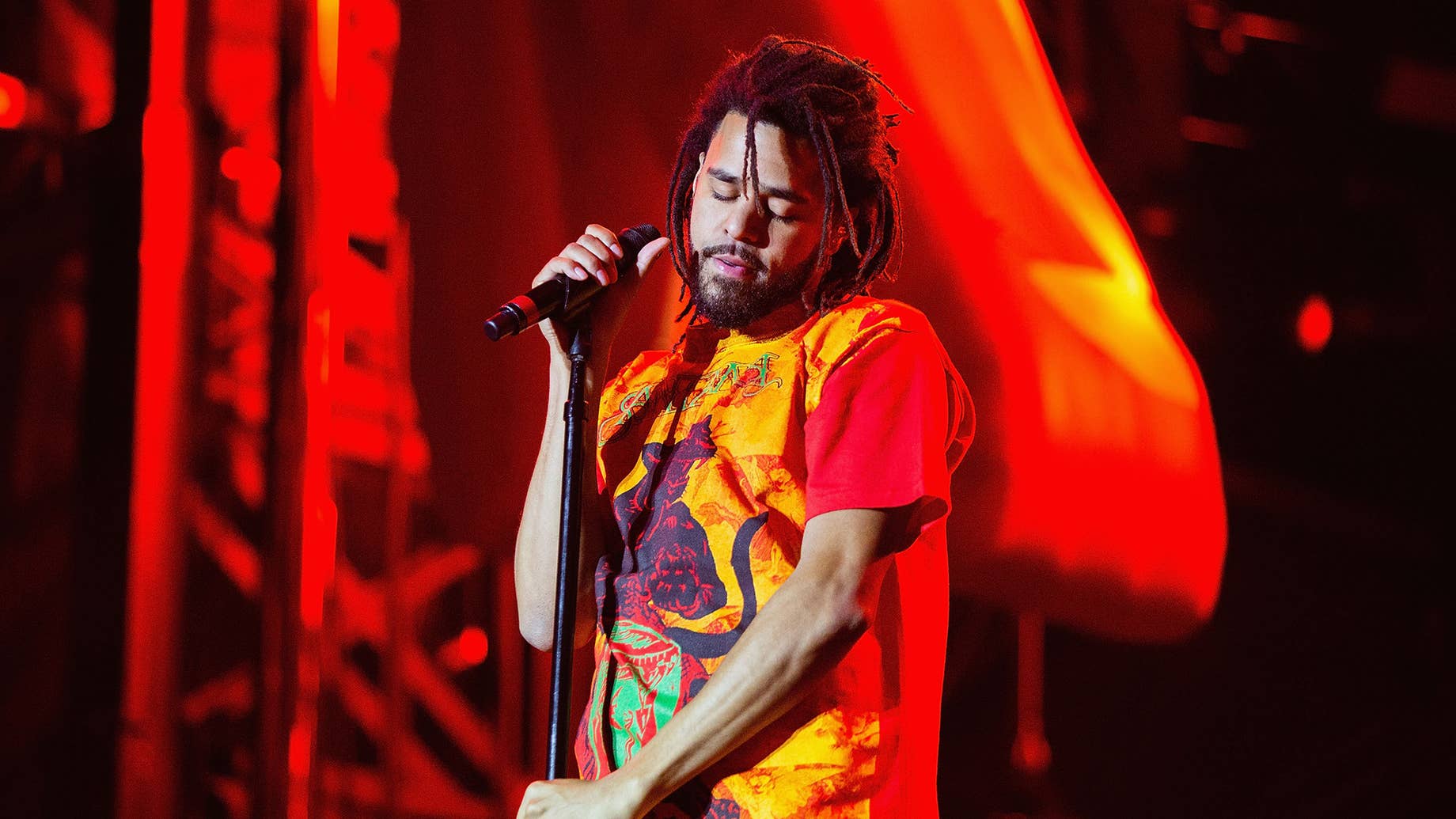 J. Cole, The Weeknd, and Drake FaceTimed With 11-Year-Old Boy Before He ...