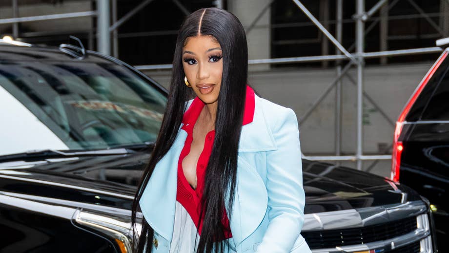 Cardi B Paying Funeral and Burial Costs for Bronx Fire Victims: ‘I ...