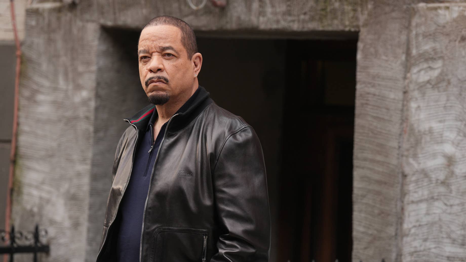 Ice-T Responds to Fan That Labeled Him a 'Disgrace' Who 'Sold Out ...