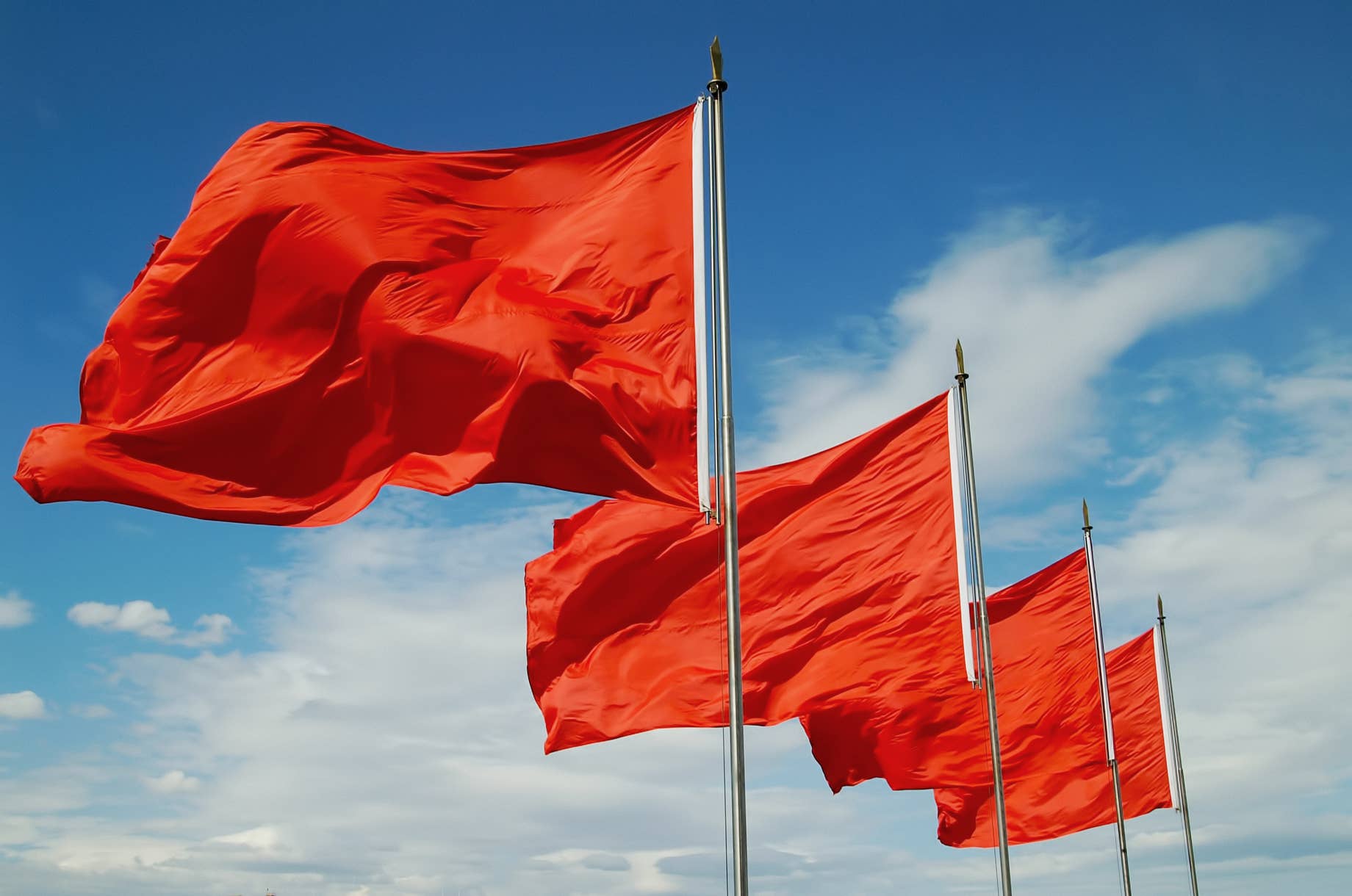 What Are The Red Flag Memes About? A Breakdown of The New Viral Trend ...