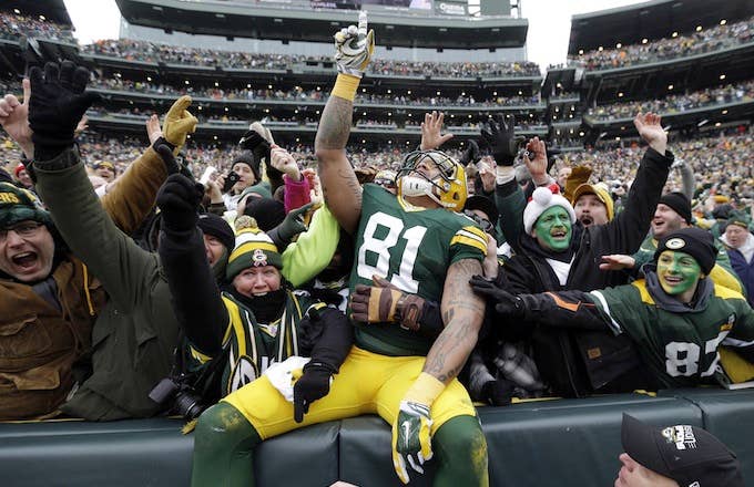 Packers' Andrew Quarless Arrested for Firing Firearm in Public | Complex