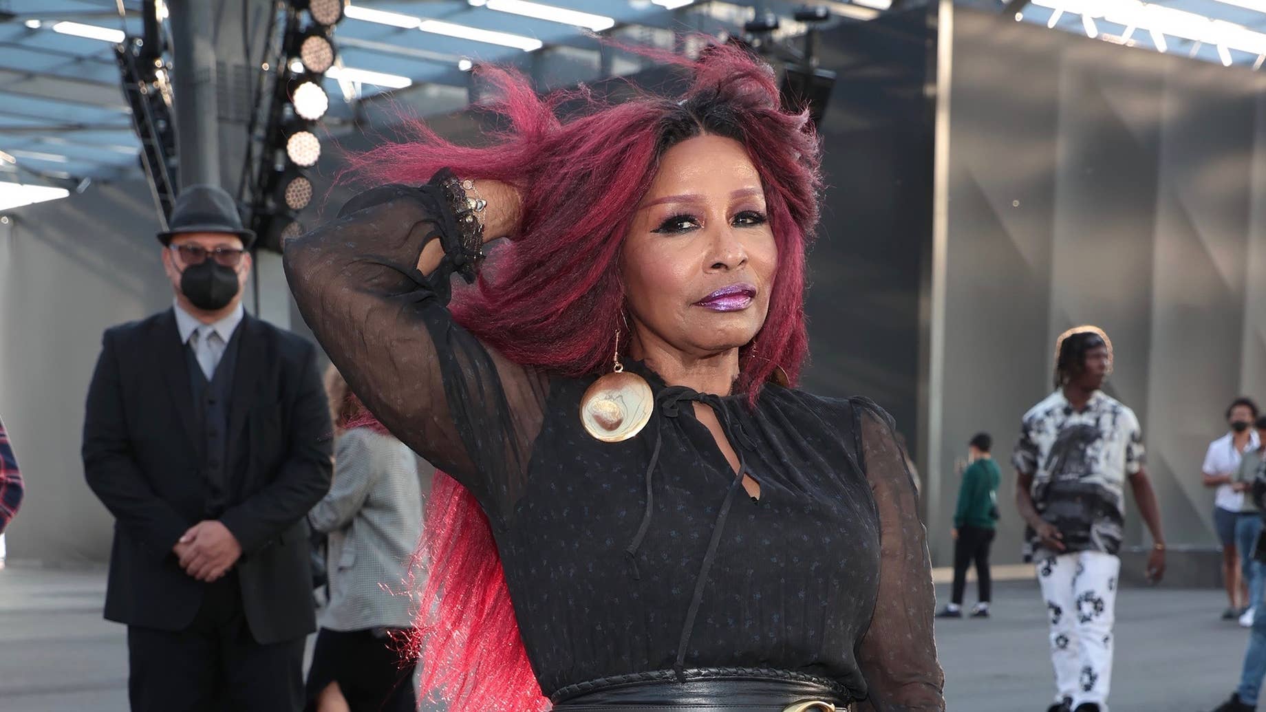 Chaka Khan and Stephanie Mills to Face Off in 'Verzuz' Holiday Special ...