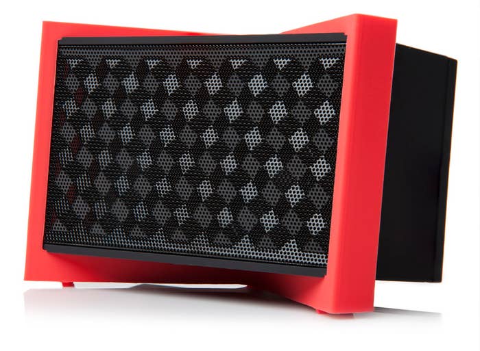 This TUNZ Speaker Might Be Your Best Bet For Your NFL Playoff Tailgate ...