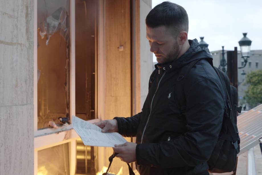 How Jake Hanrahan Became One Of The Most Important Voices In War ...