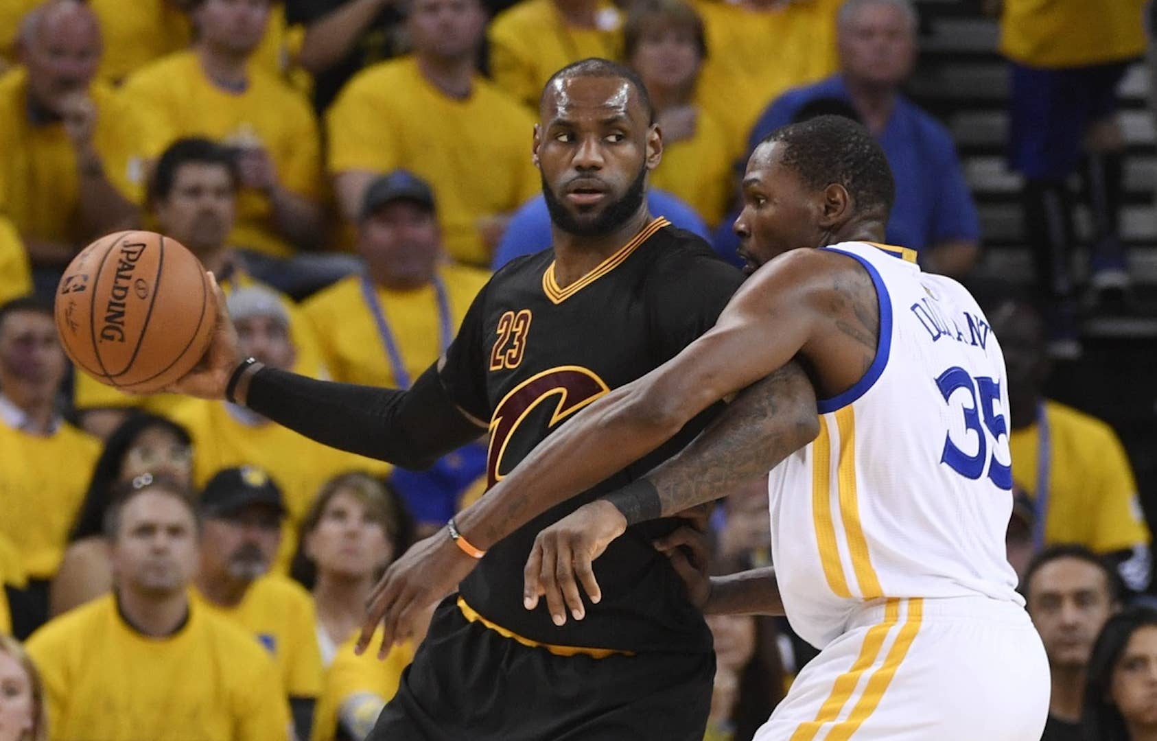 LeBron James Says Only Jesus Christ and Shaq Could Score on Him in the ...