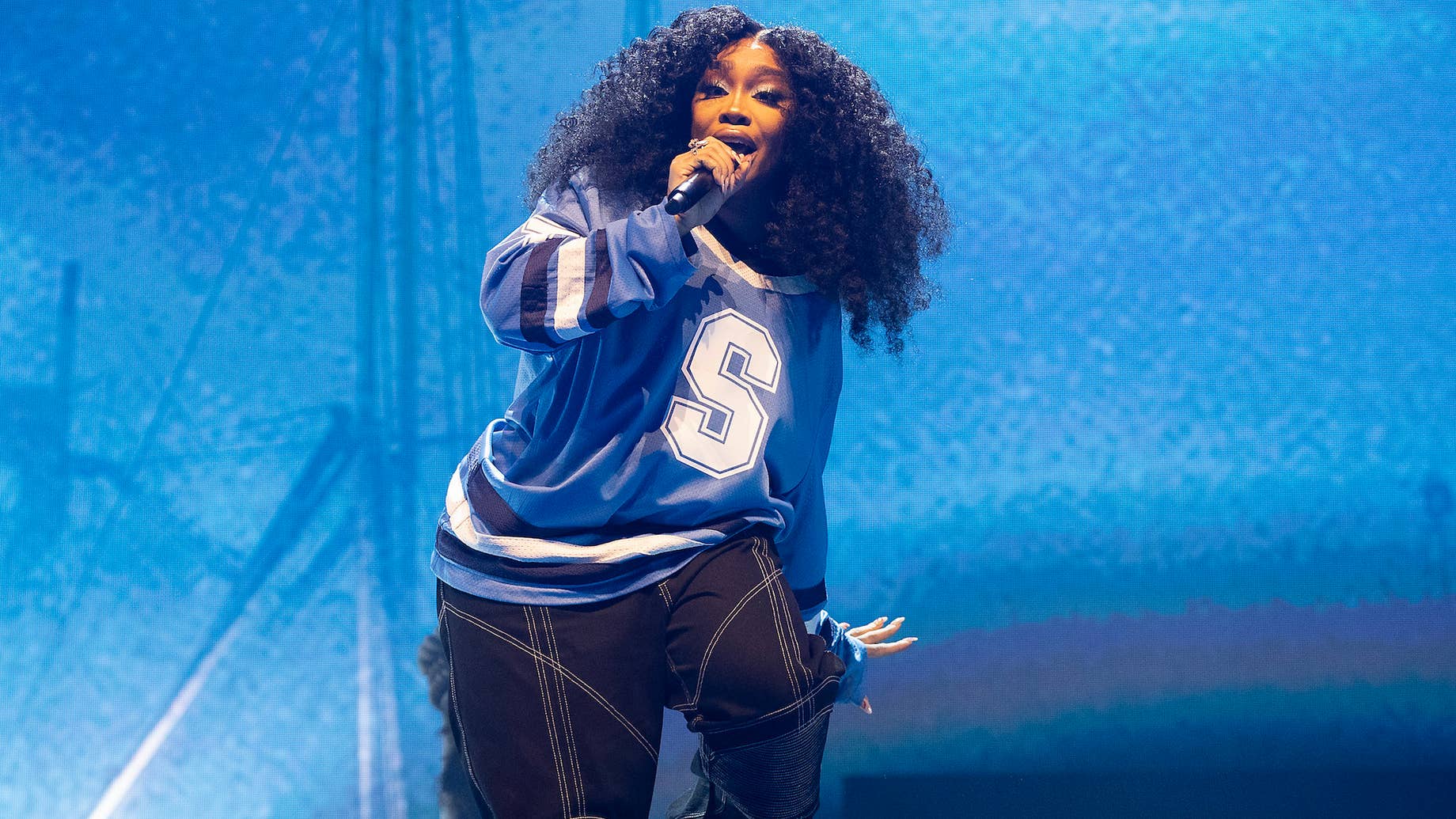 SZA Shares Her Favorite Tracks From ‘SOS,' Including “Kill Bill ...