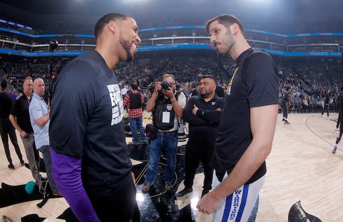 Grizzlies' Omri Casspi and Garrett Temple Reportedly in Physical ...