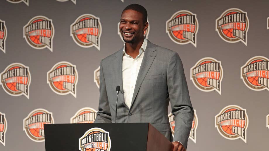 Chris Bosh, Paul Pierce, Chris Webber Among 16 Inducted into Basketball ...