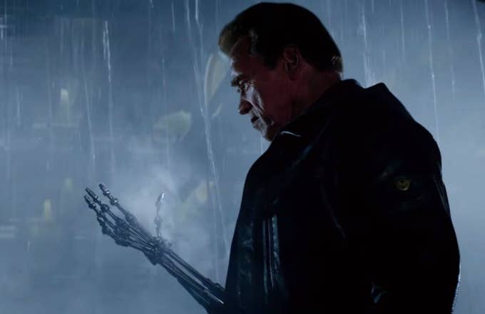 Schwarzenegger Just Ripped Into Trump With the Perfect 'Terminator ...