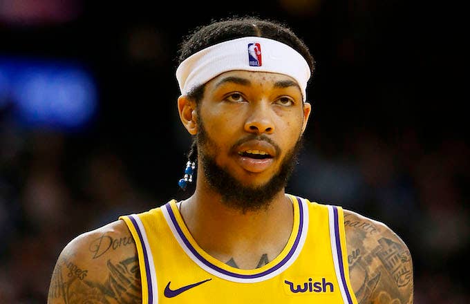 Brandon Ingram Taunted With Chants of 'Lebron's Gonna Trade You' During ...