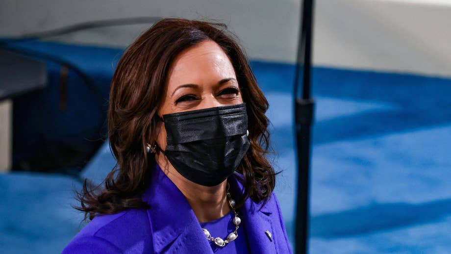 'Vogue' Releases New Special Edition Kamala Harris Cover Following ...