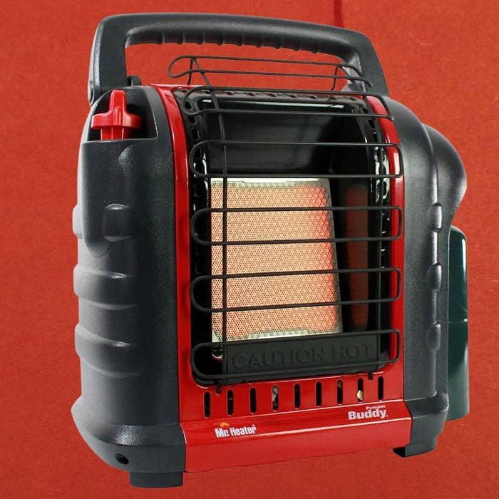 18 Emergency Preparedness Items For Older People