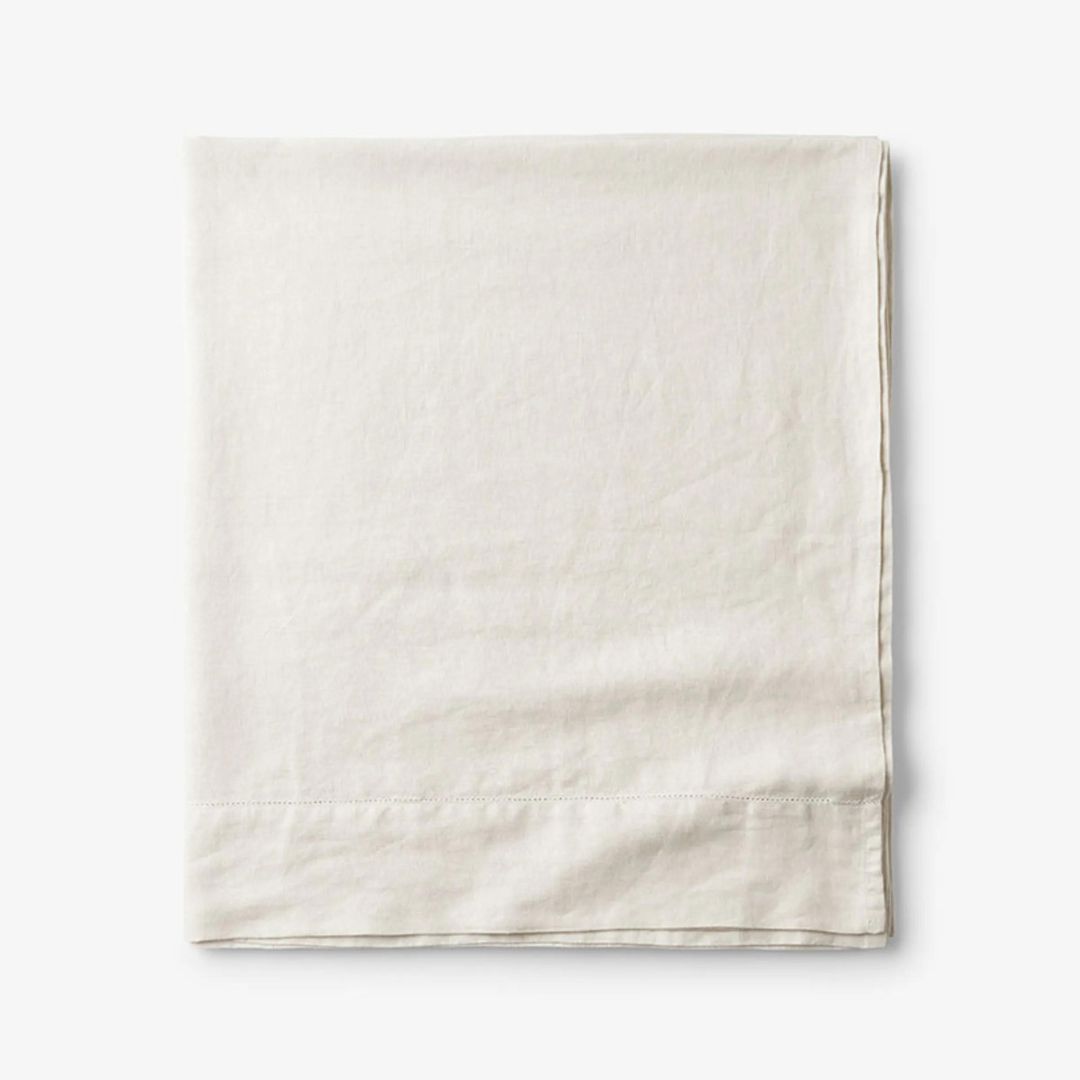 10 Most Affordable Linen Sheets To Buy For Your Bed