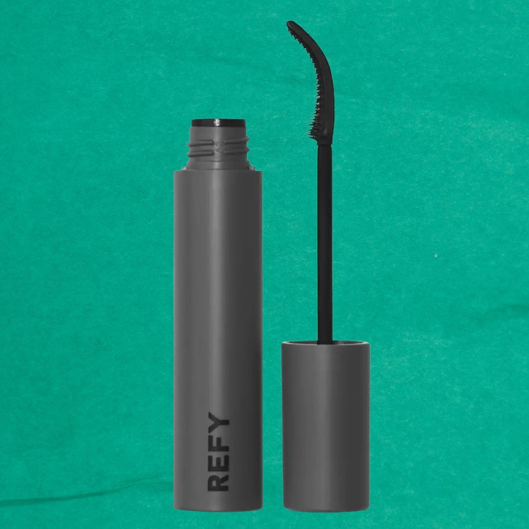 Reviewers With Straight Lashes Say These Mascaras Actually Hold Curl