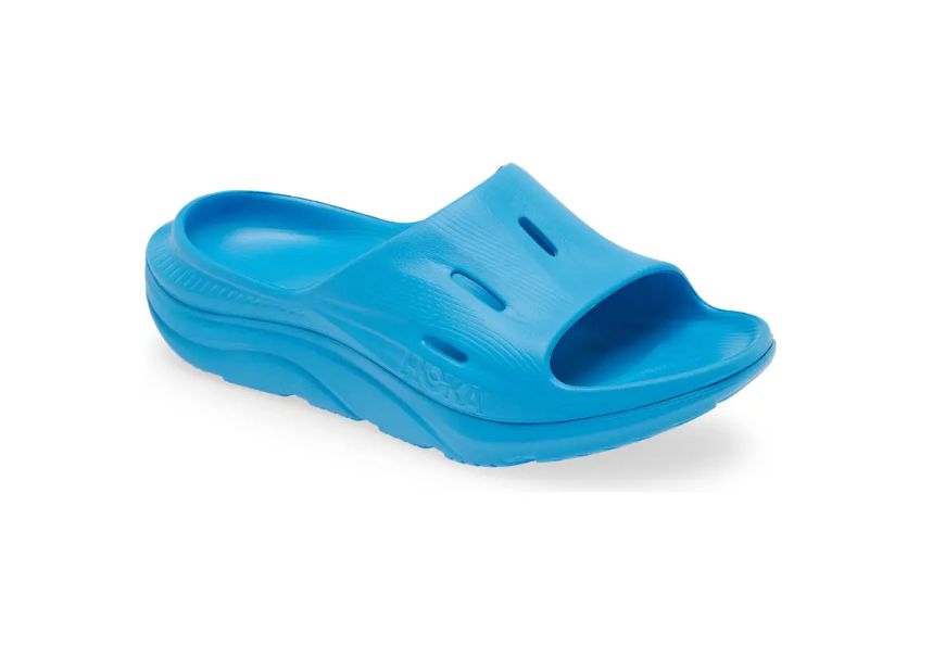 The 11 Comfiest Slides With Arch Support That Podiatrists And Reviewers ...