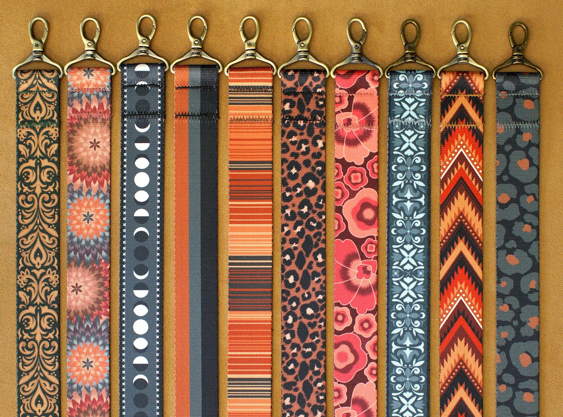 15 Actually Cute Clear Bags For Stadiums And Concerts