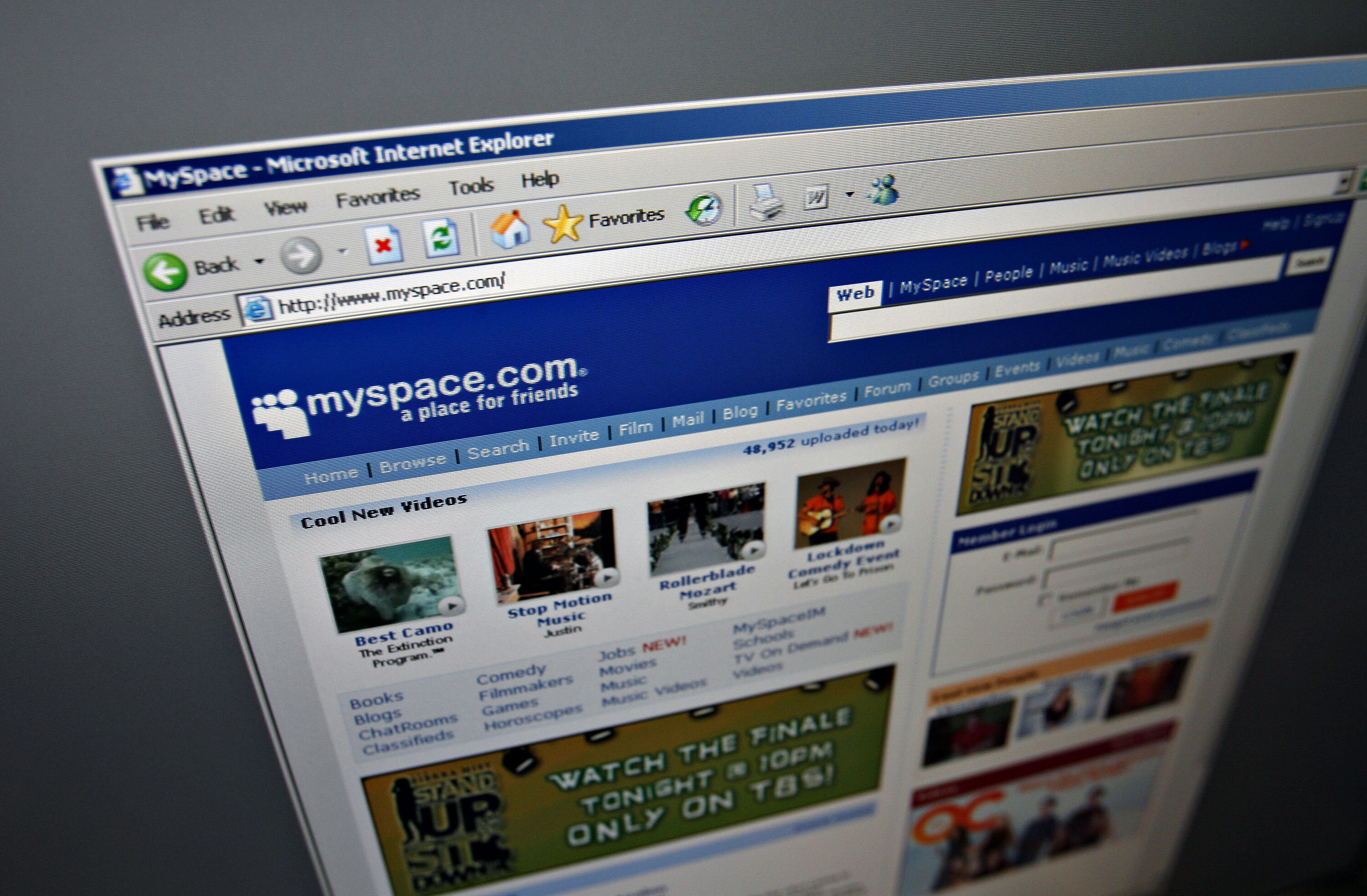 20 Millennial Internet Things That Gen Z Won't Understand