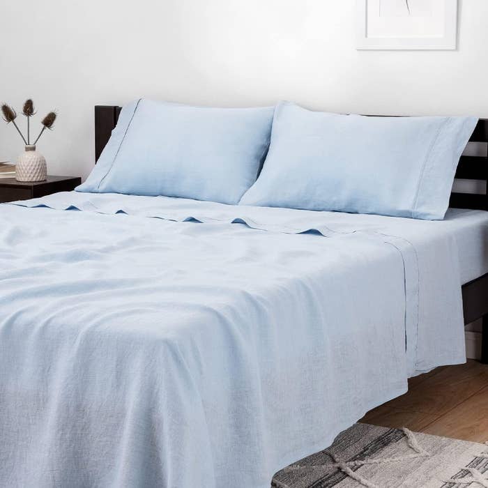 Hot Sleepers, It's Time To Switch To This Type of Sheet For Summer