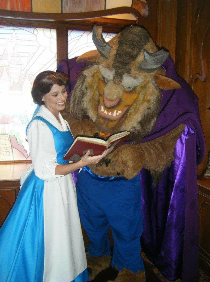 Disney World Character Actor Reveals Backstage Secrets