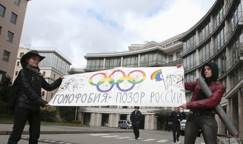 Plainclothes Agents Detain Russian LGBT Activists Over Sochi Pride Ban ...