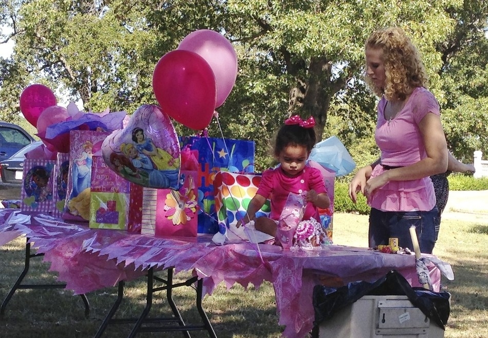 Baby Veronica Handed Over To Adoptive Parents After Long Custody Battle