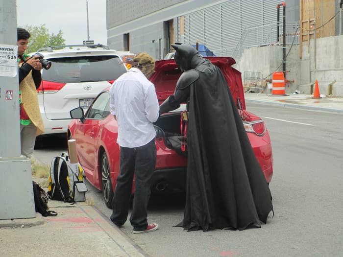 14 Cosplayers Caught Off Guard