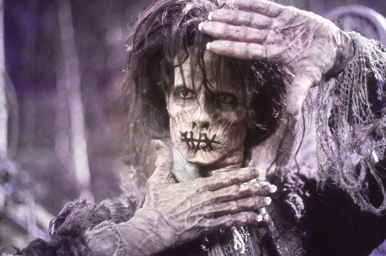 13 Behind-The-Scenes Secrets Of "Hocus Pocus" From Billy The Zombie