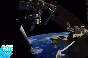 Watch The Earth Out Your Window - From Space!